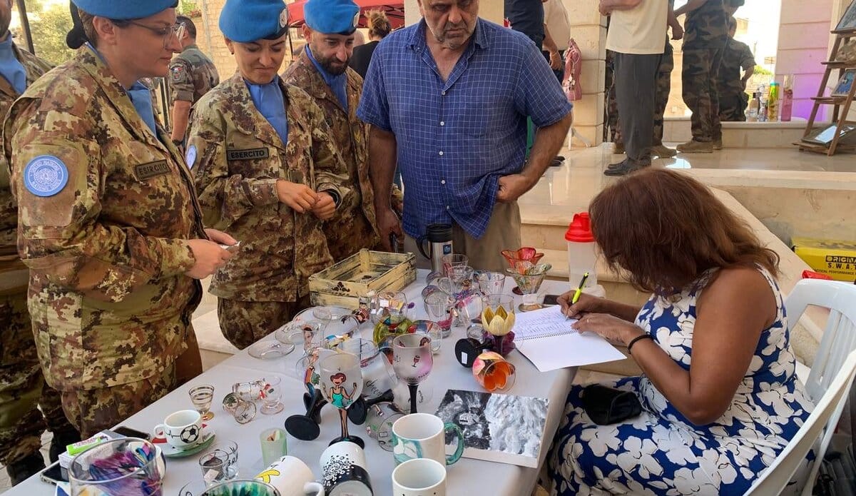UNIFIL - Why Peacekeepers do Market Walks - UNRIC Italy